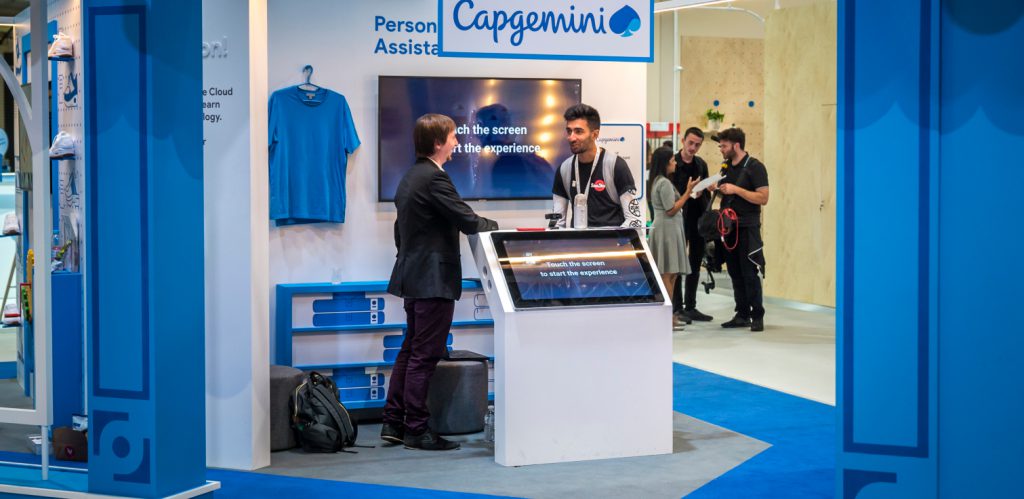 5 Reasons to Rent Interactive Displays for your Events